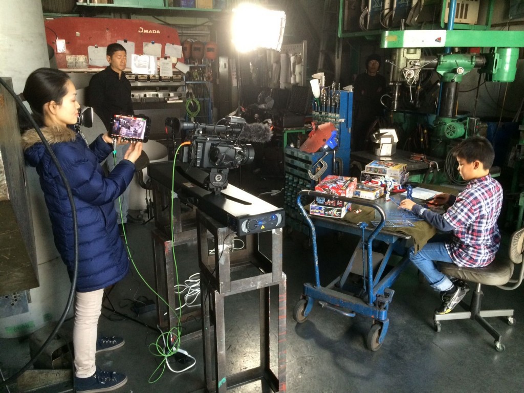 Redrockmicro One Man Crew parabolic slider - the perfect interview tool ...