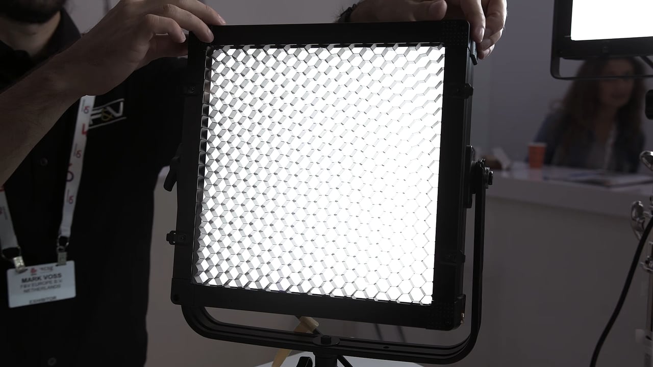 F&V Lights quick release grids, barn doors and diffuser frames for ...