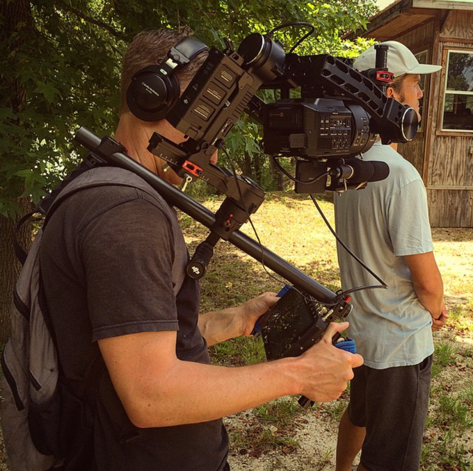 Carry your DJI Ronin on your shoulder the easy way with a Daisho ...