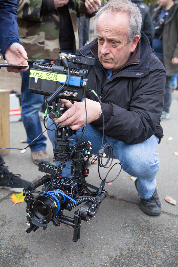 Filming A Street Cat Named Bob - Director Roger Spottiswoode on using ...