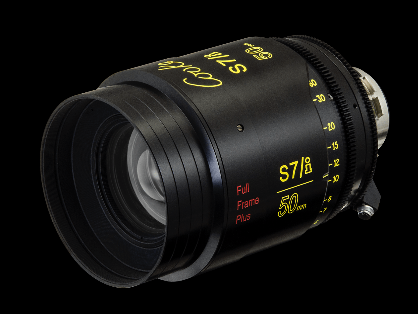 The "Cooke Look" goes full frame with the S7/i primes - Newsshooter