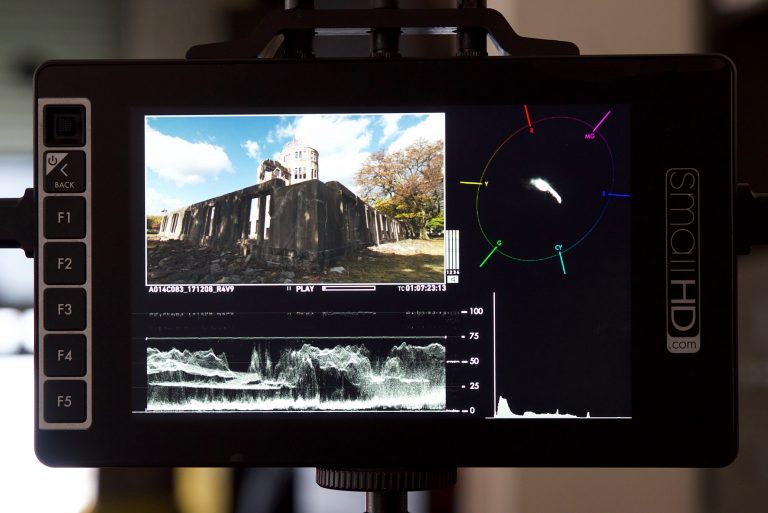SmallHD 703 Bolt Review – a streamlined HD monitoring solution with no ...