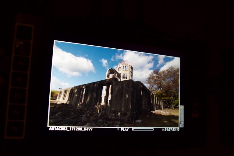 SmallHD 703 Bolt Review – a streamlined HD monitoring solution with no ...