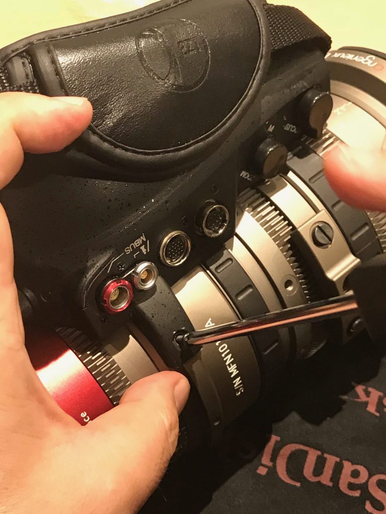 Angenieux MSU-1 Universal Cine Servo for EZ-1/EZ-2 Lenses Review ...