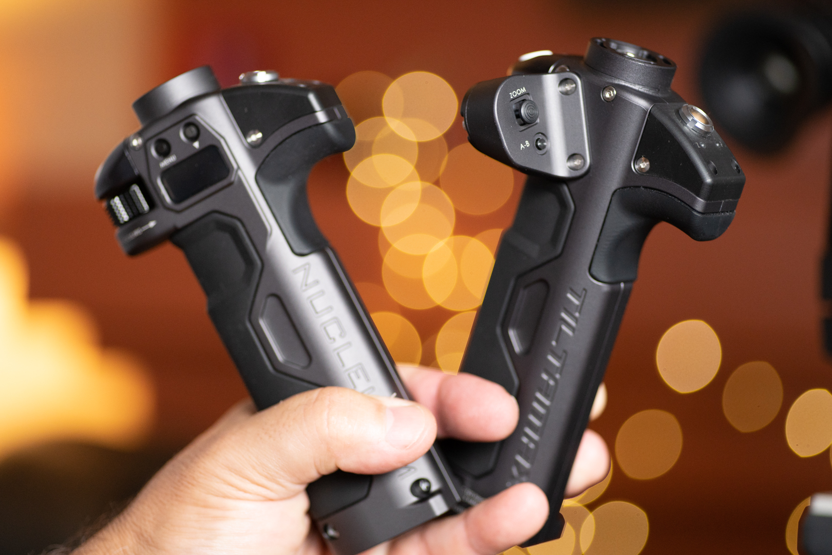 Tilta Nucleus-M wireless follow focus. A loaded kit for a competitive ...