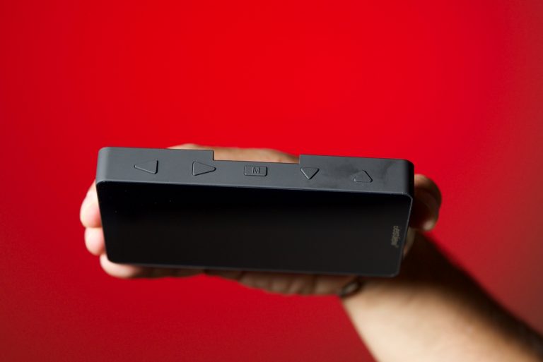 Bestview S5 5.5″ full HD monitor hands-on review - Newsshooter