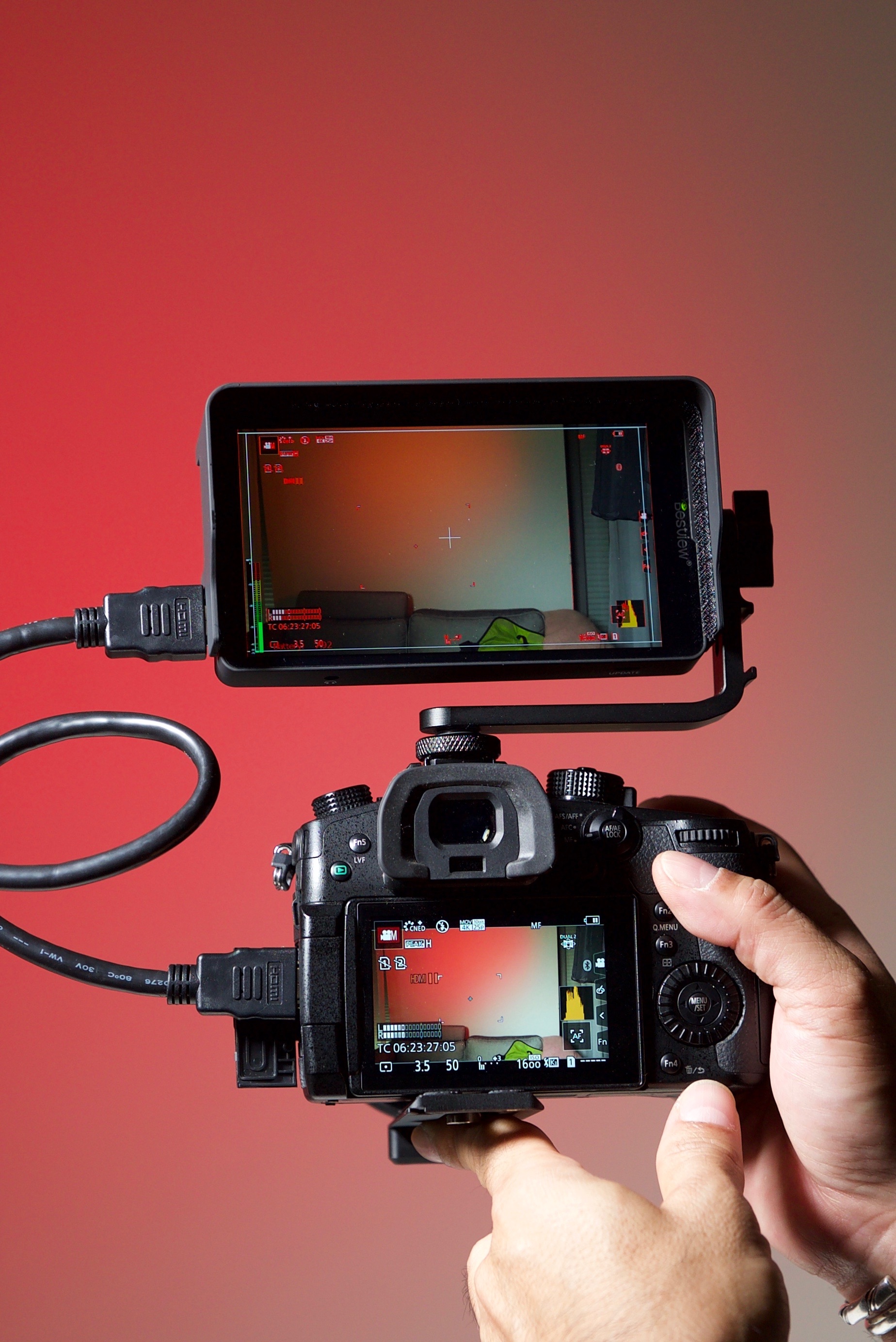 Bestview S5 5.5″ full HD monitor hands-on review - Newsshooter