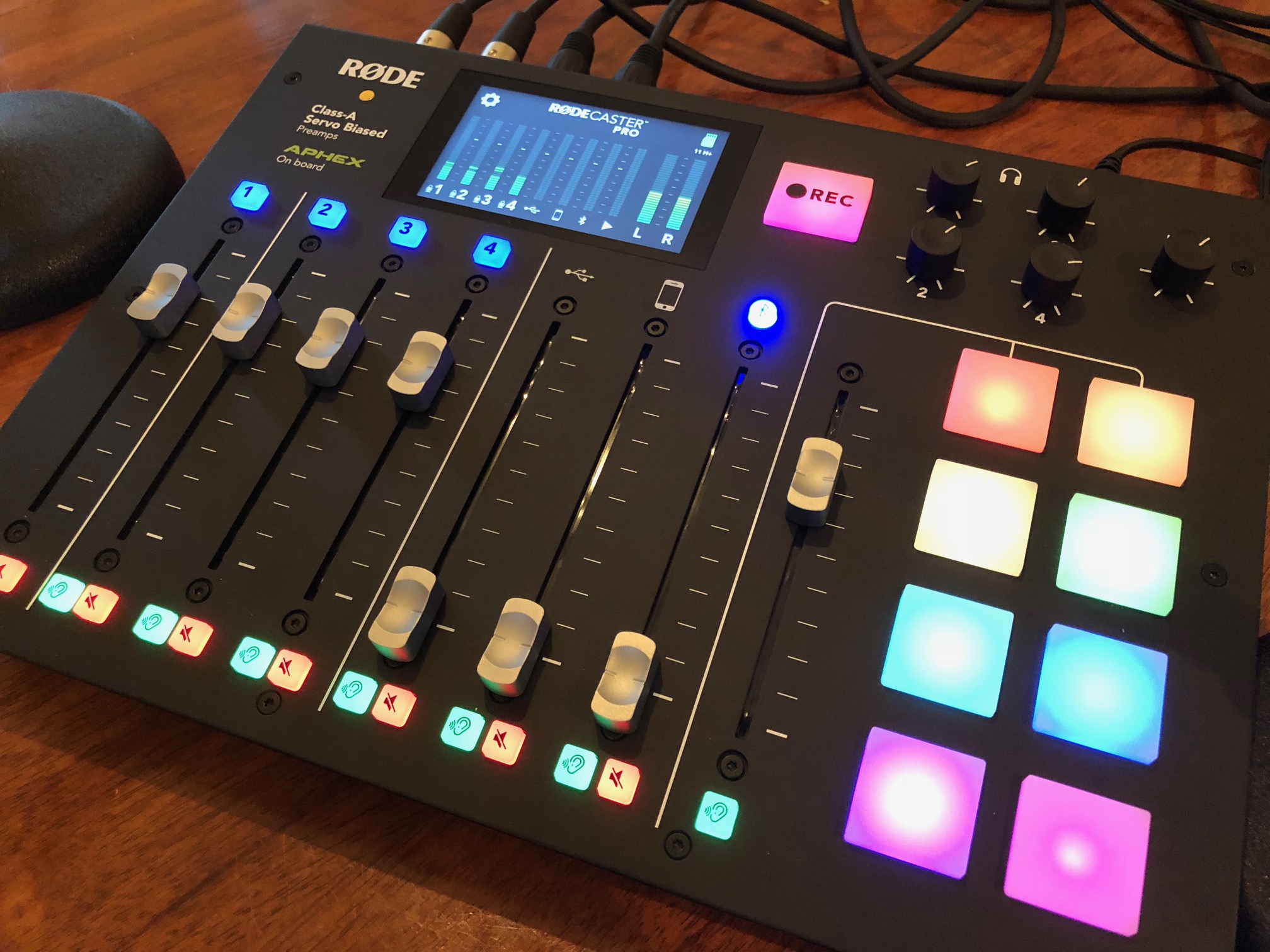 RØDECaster Pro Hands-on Review - Newsshooter