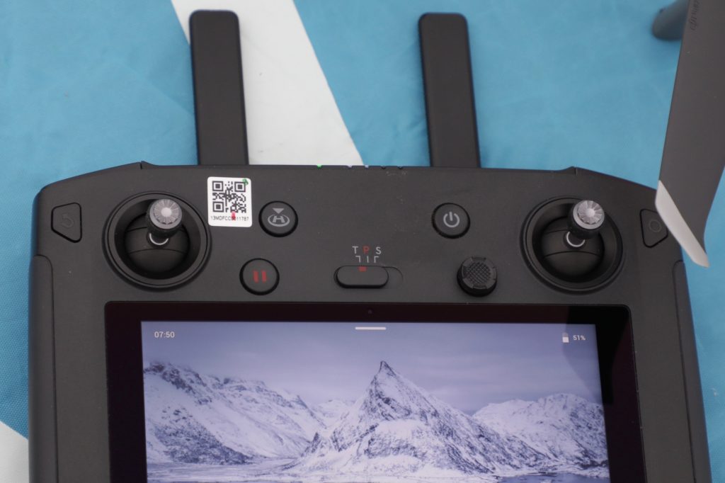 DJI Smart Controller Review - Newsshooter