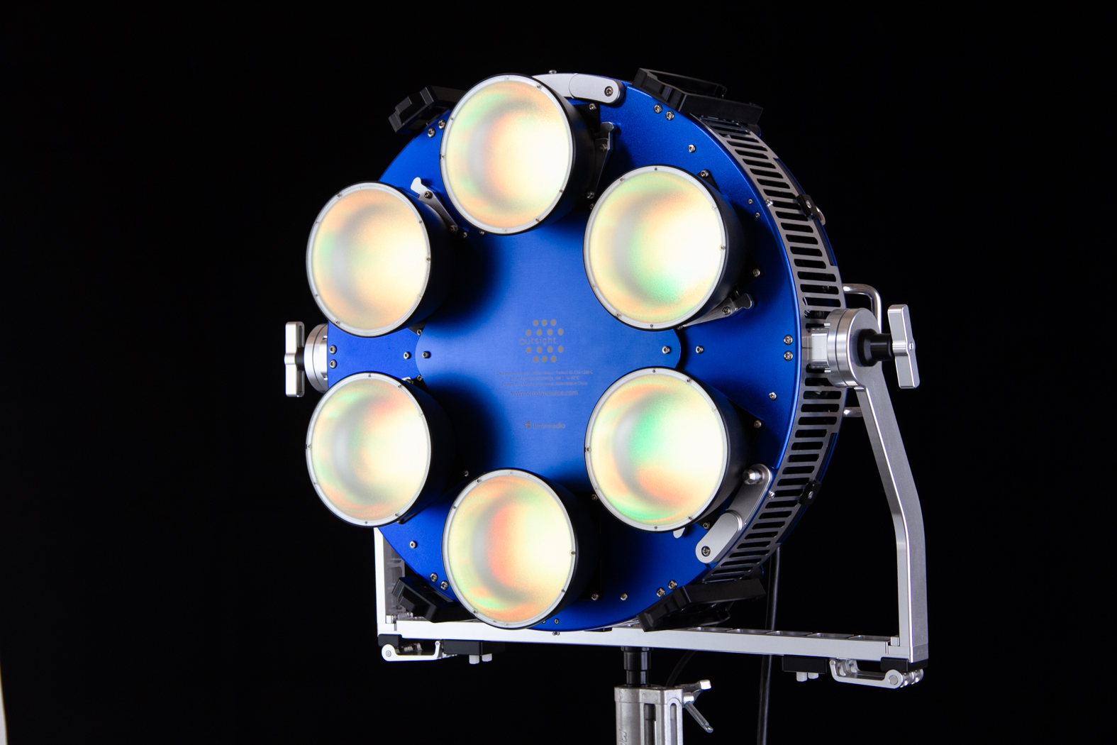 Creamsource launches SpaceX Studio Fixtures - Newsshooter
