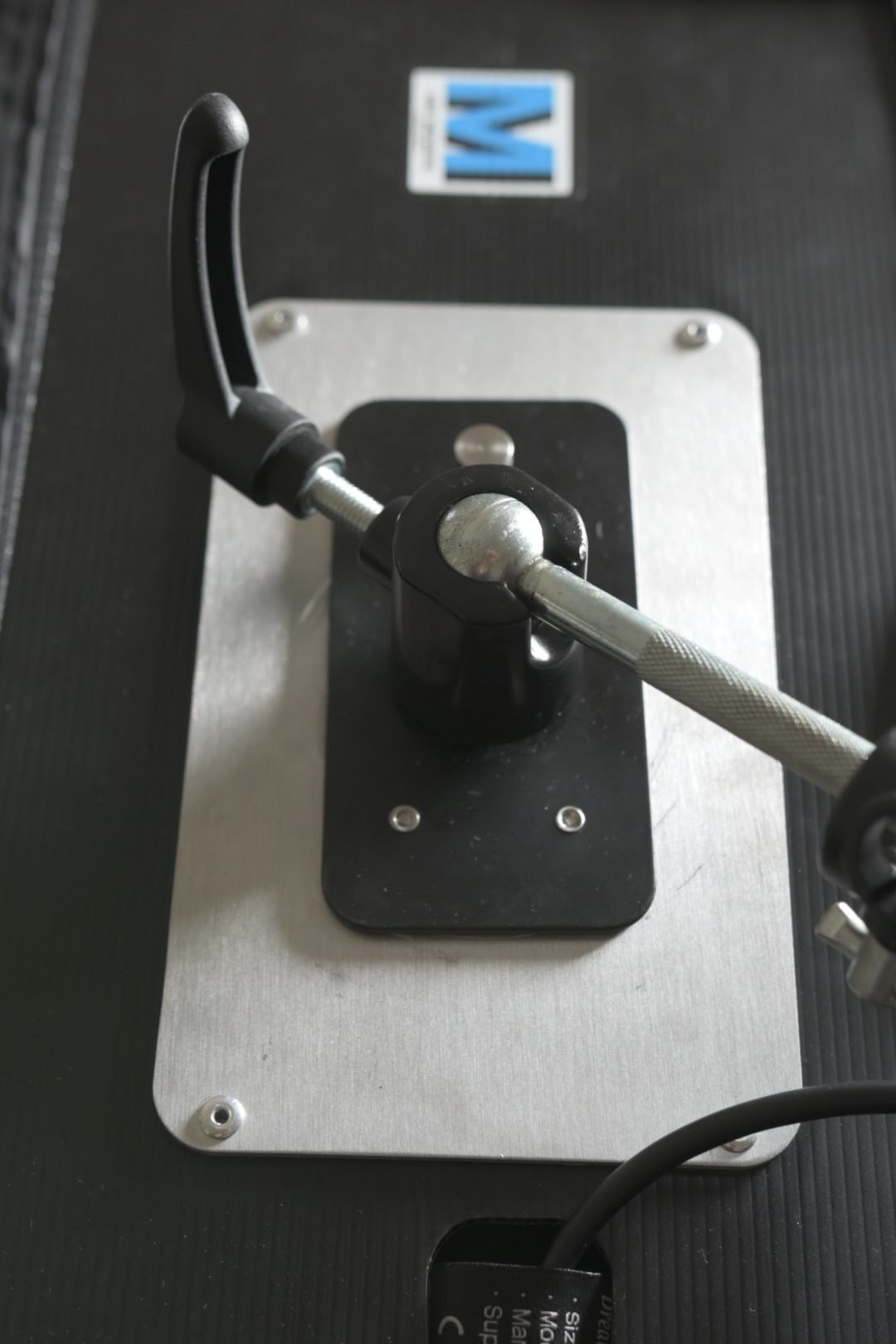 Mat Mounts - a clever solution for mounting flexible LED lights ...