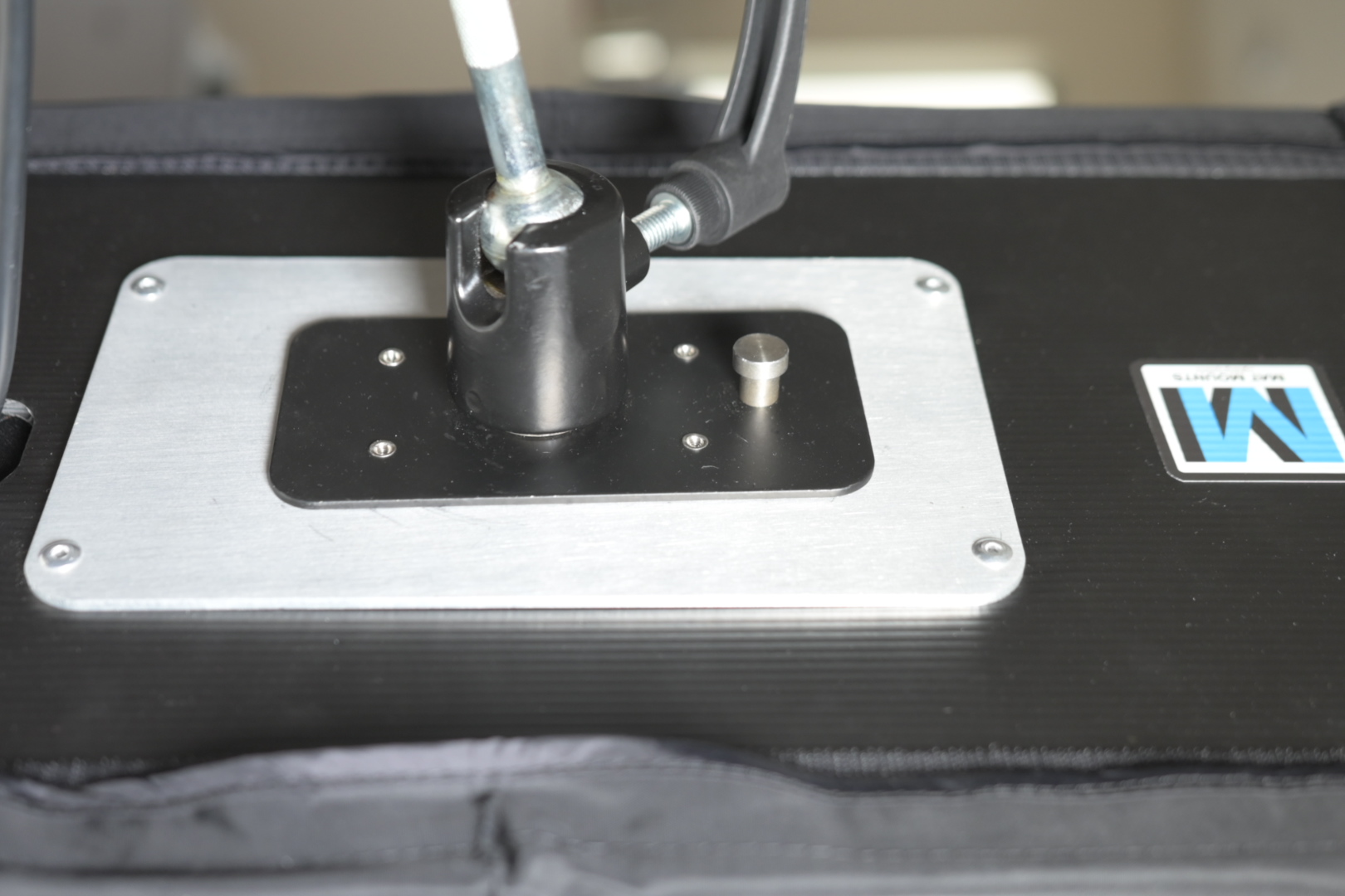 Mat Mounts - a clever solution for mounting flexible LED lights ...