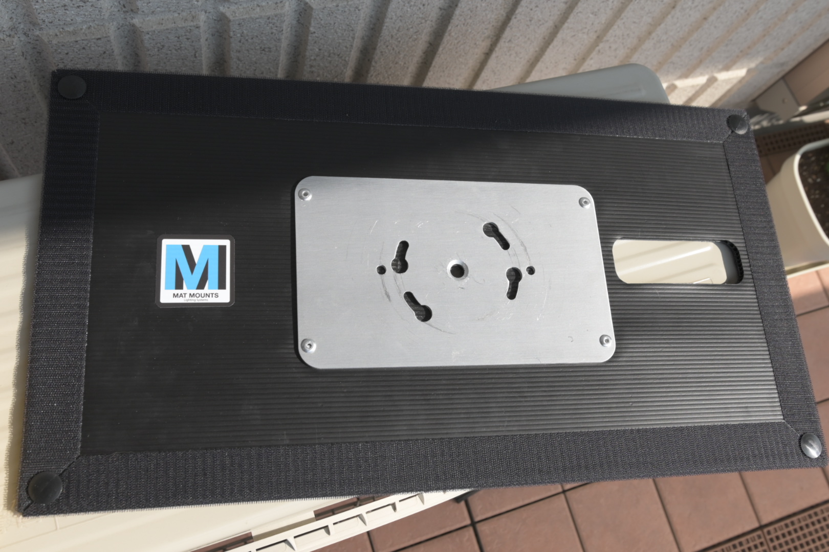 Mat Mounts - a clever solution for mounting flexible LED lights ...