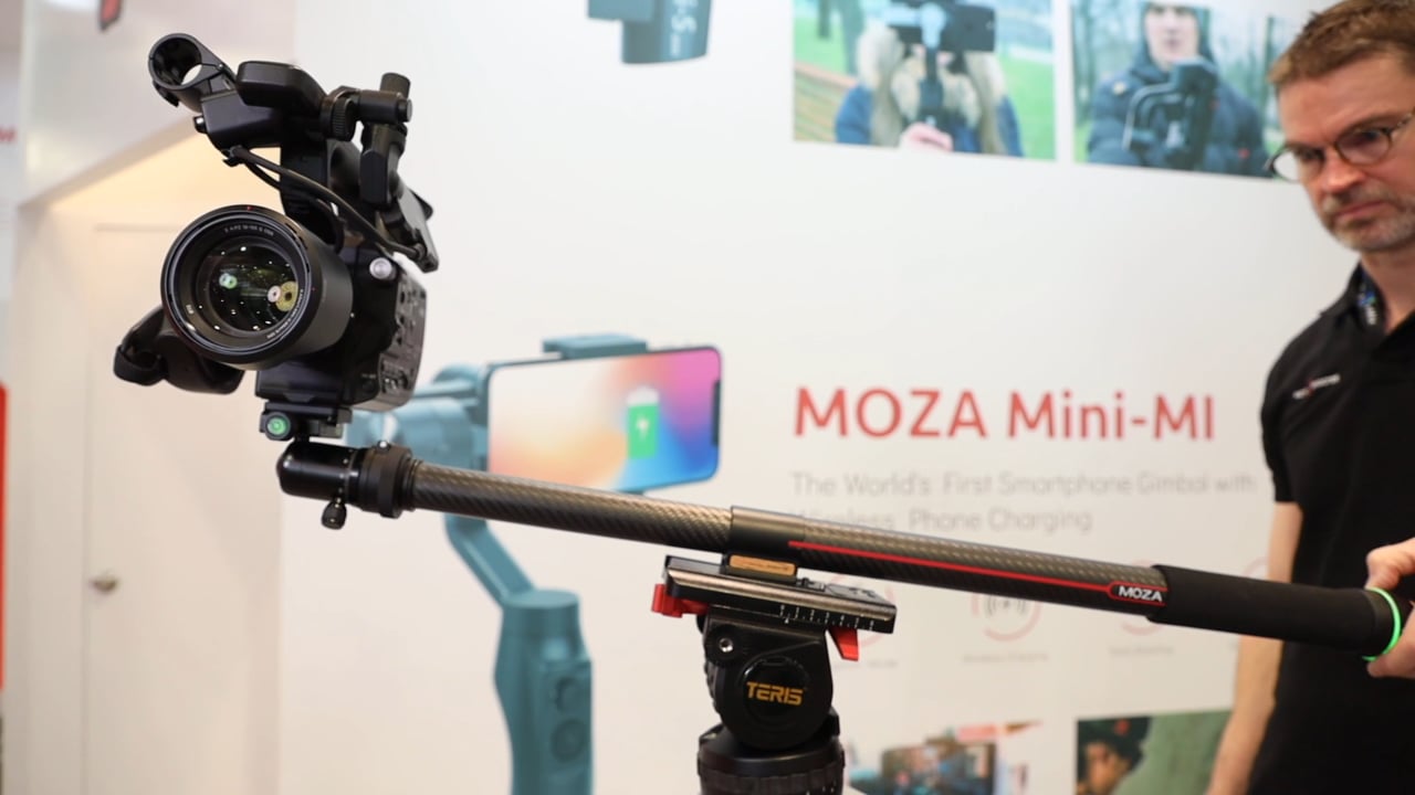 Moza SlyPod – the world’s first motorized monopod - Newsshooter