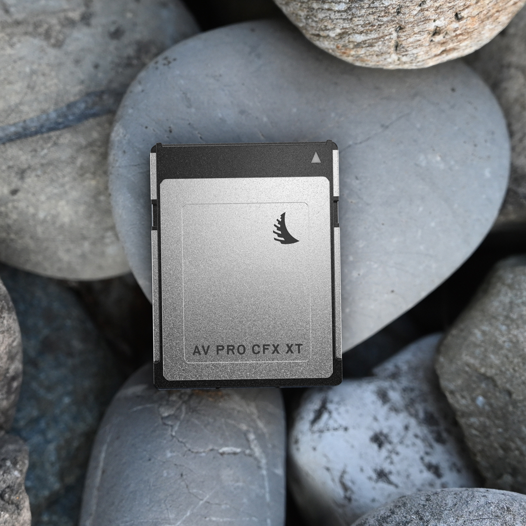 AV PRO CFX CFexpress XT - Newsshooter