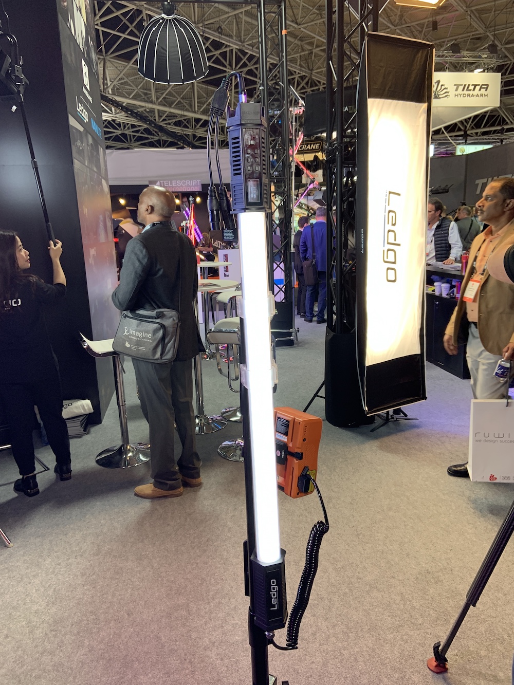 Ledgo AltaTube LED Lights - Newsshooter