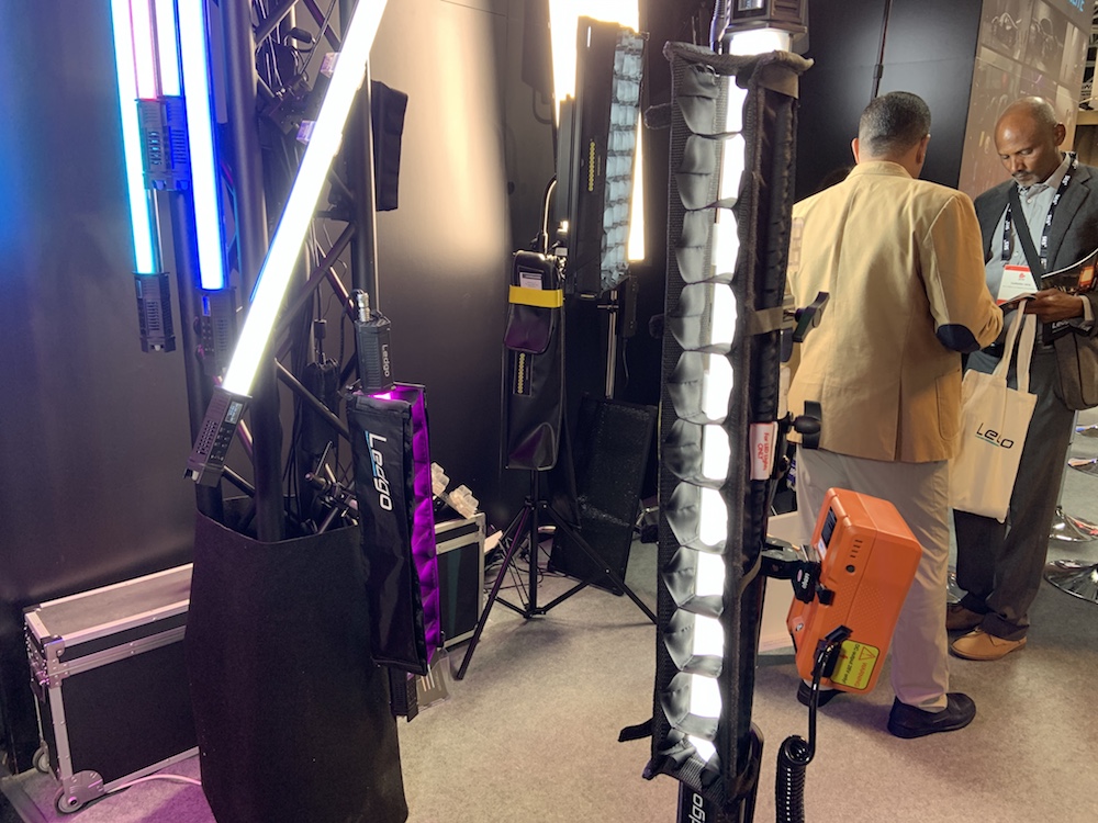 Ledgo AltaTube LED Lights - Newsshooter