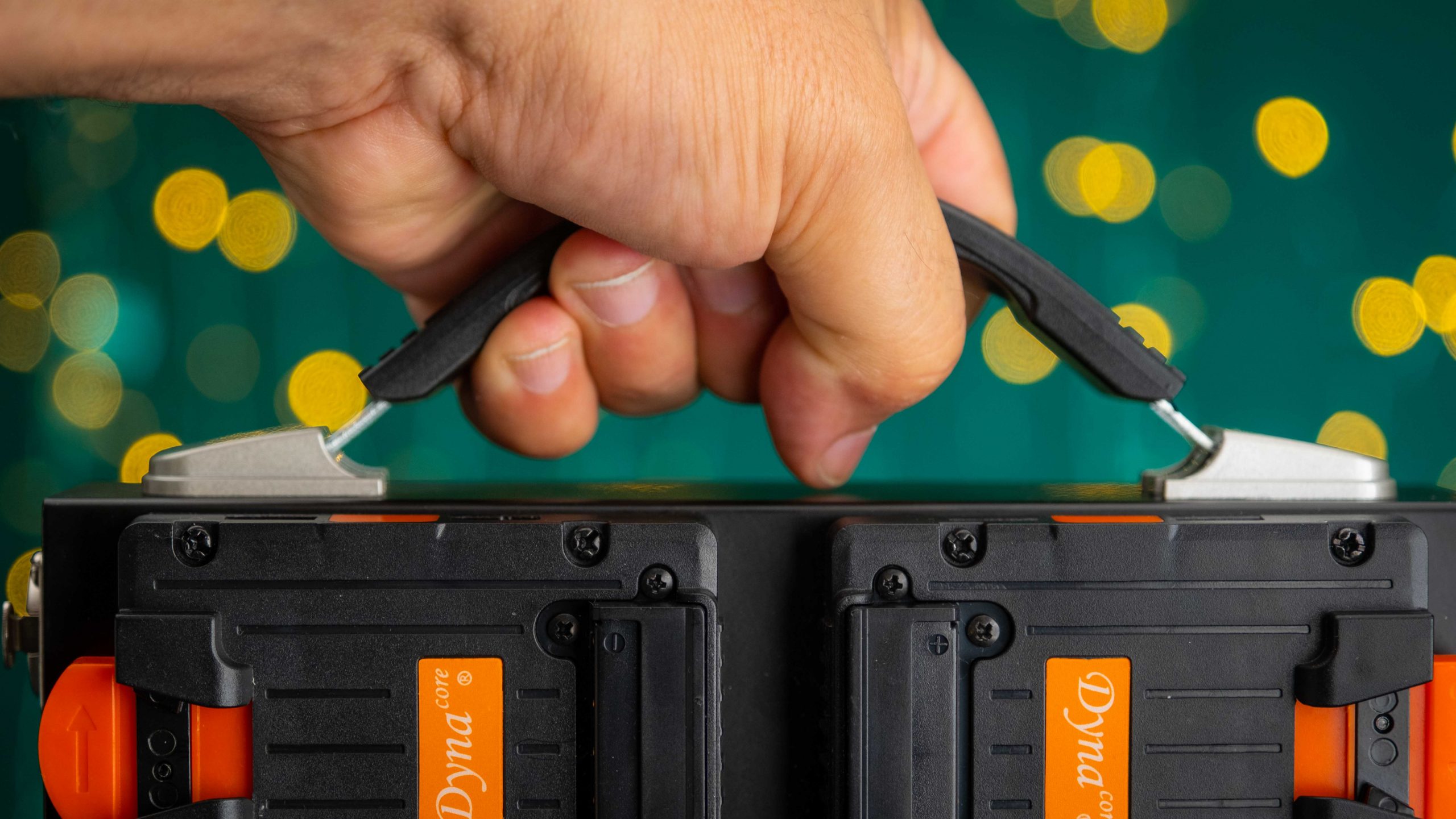 Dynacore DTS 4S Handle - Newsshooter