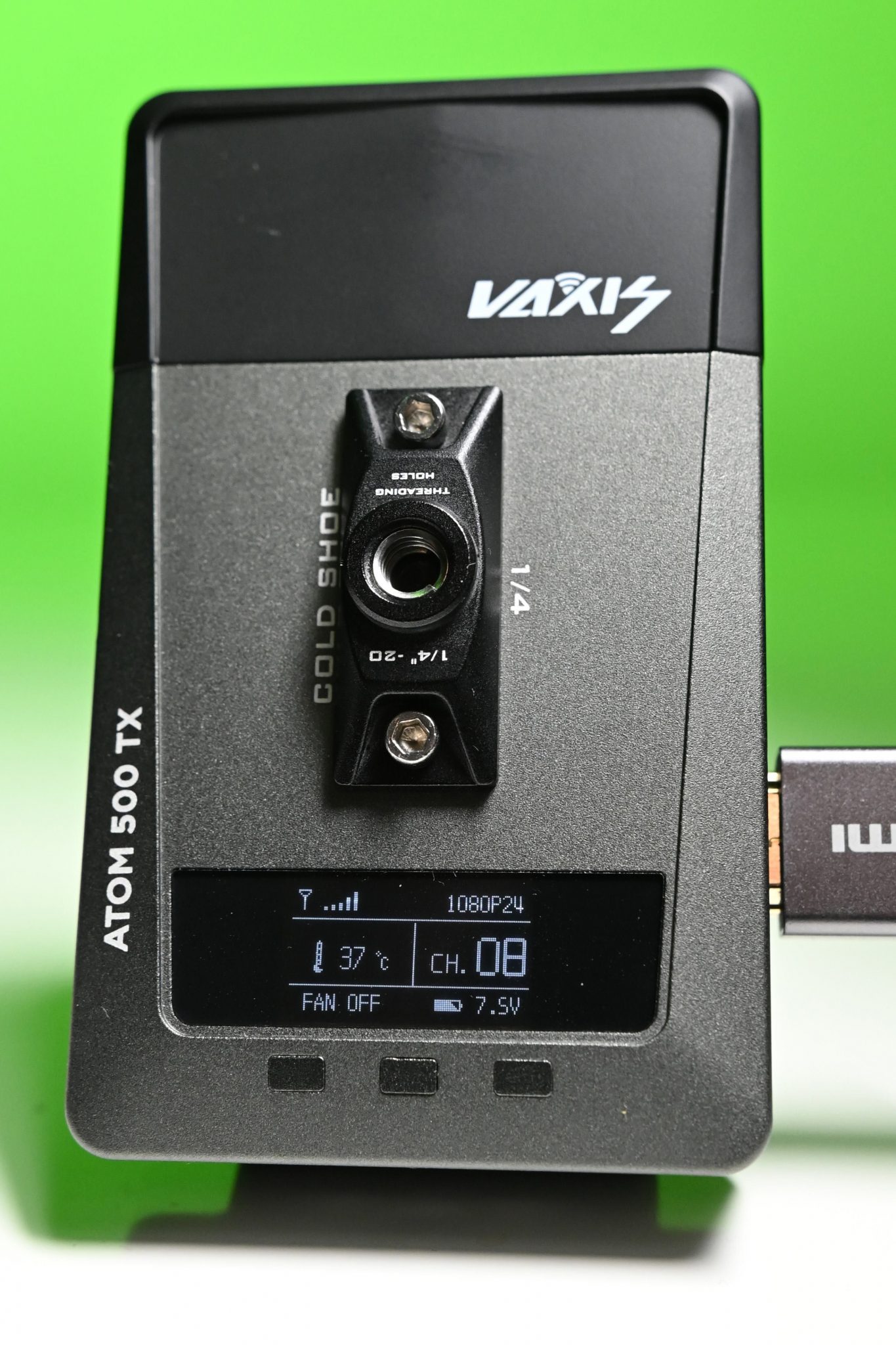 Vaxis Atom 500 Review - Newsshooter