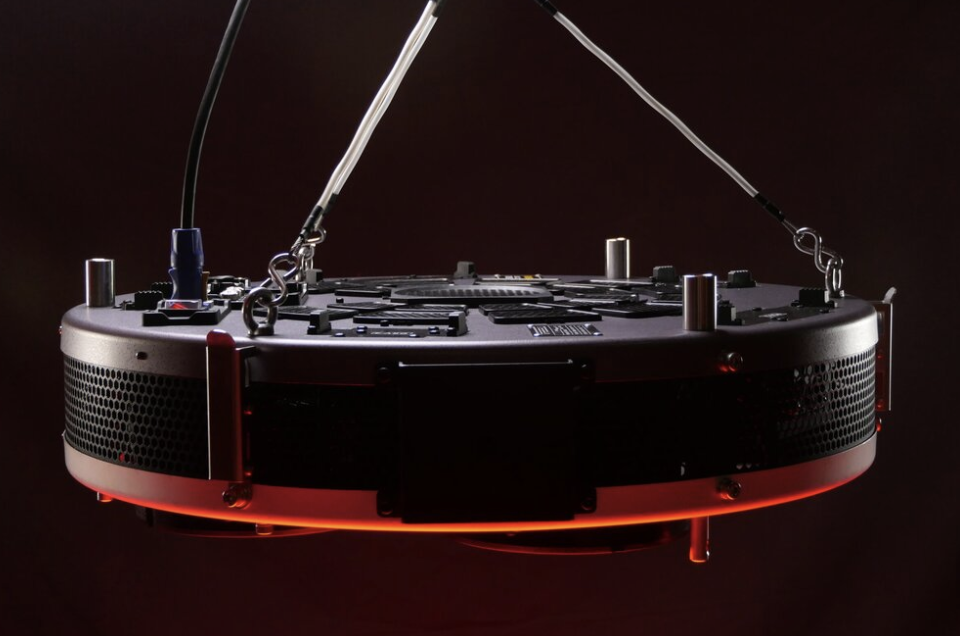 Filmgear Helios RGB-H700 RGB Space Light - Newsshooter