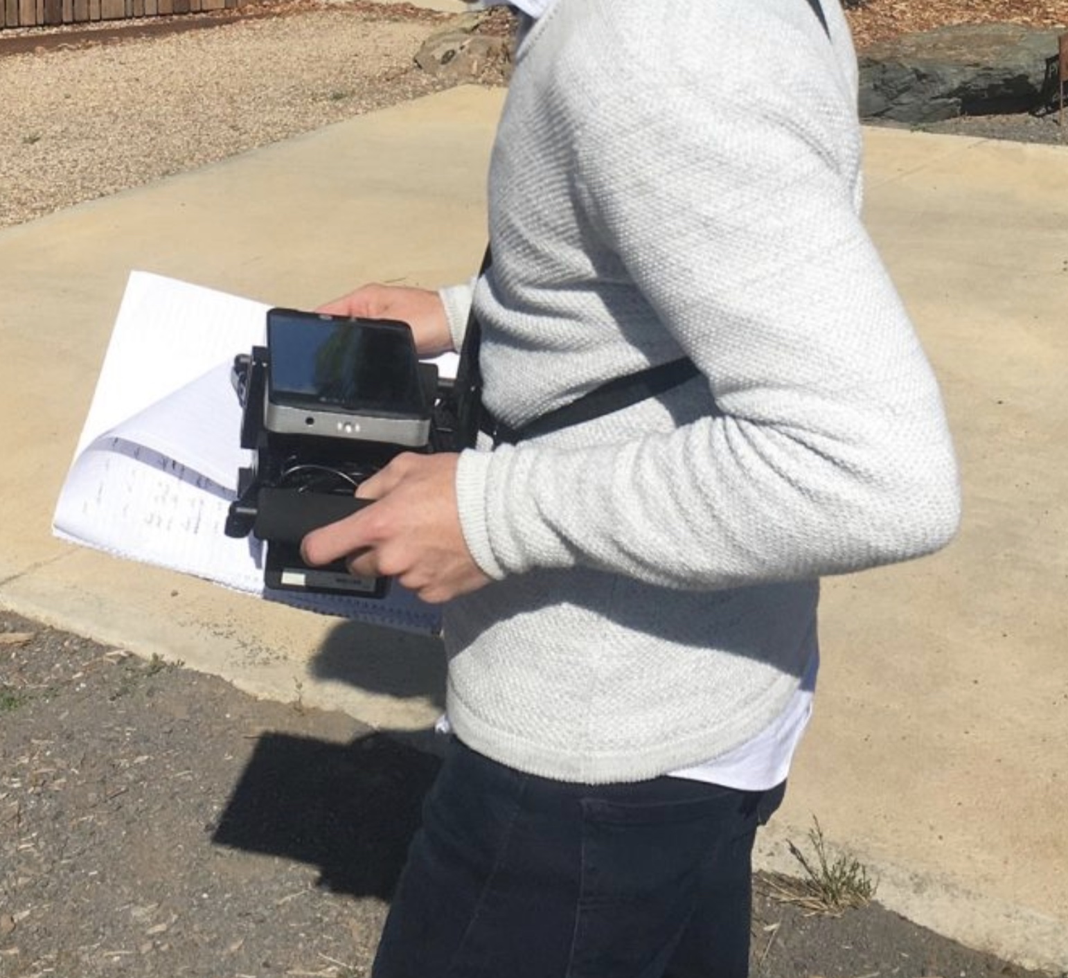 Building a DIY wireless directors monitor on a budget - Newsshooter