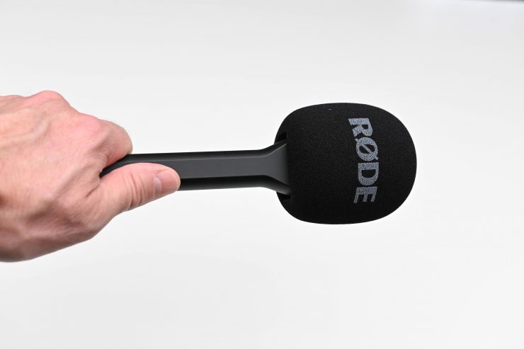 RØDE Interview GO Handheld Mic Adapter for the Wireless GO Review ...