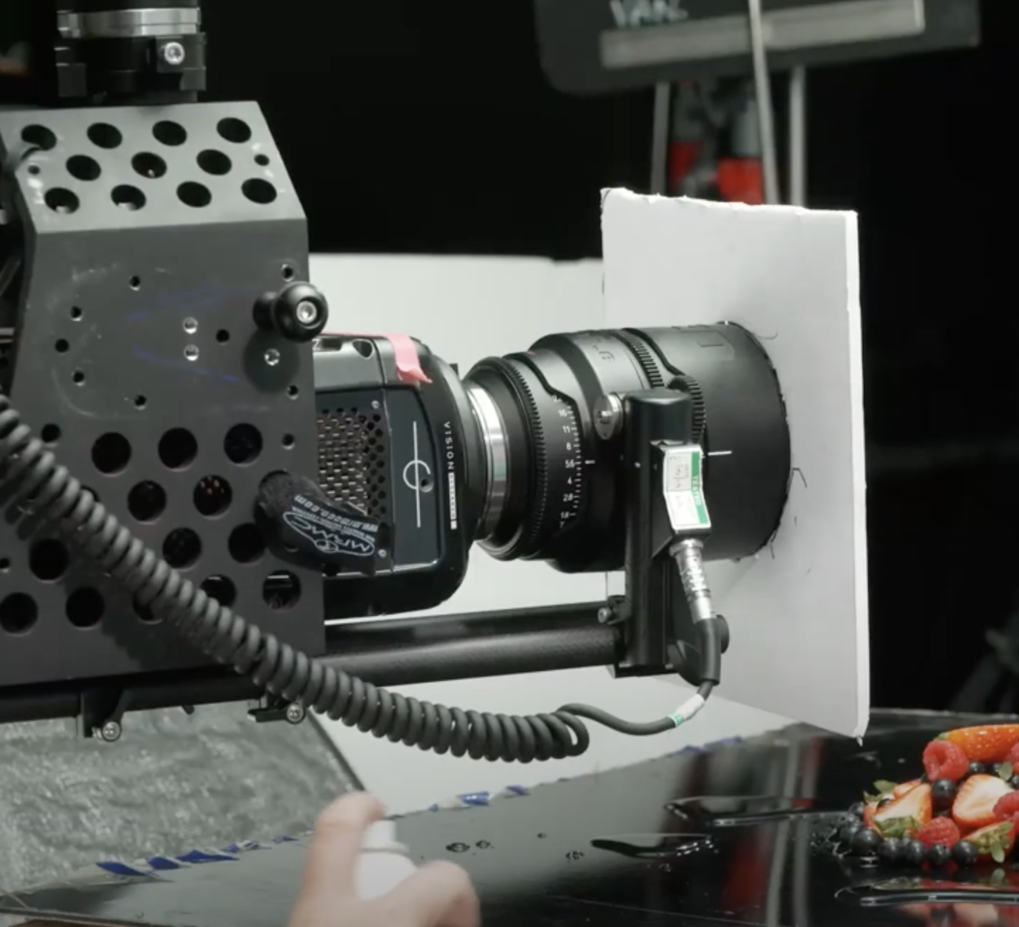 Shooting at 1400fps with the use of Robots - Newsshooter