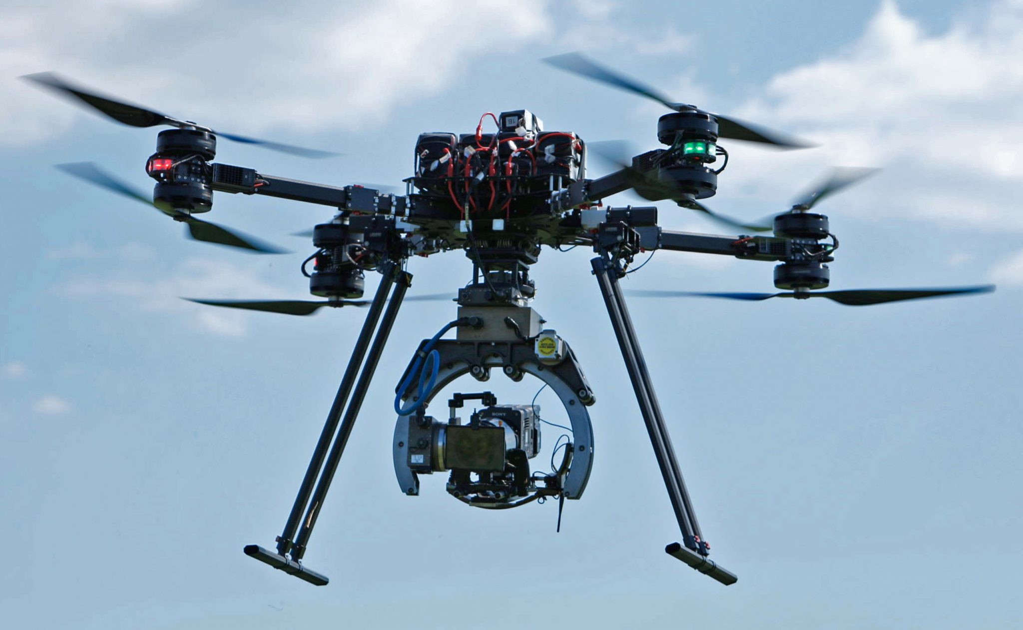 Flying Pictures Ultra- World's Most Powerful Drone for Cinematography ...