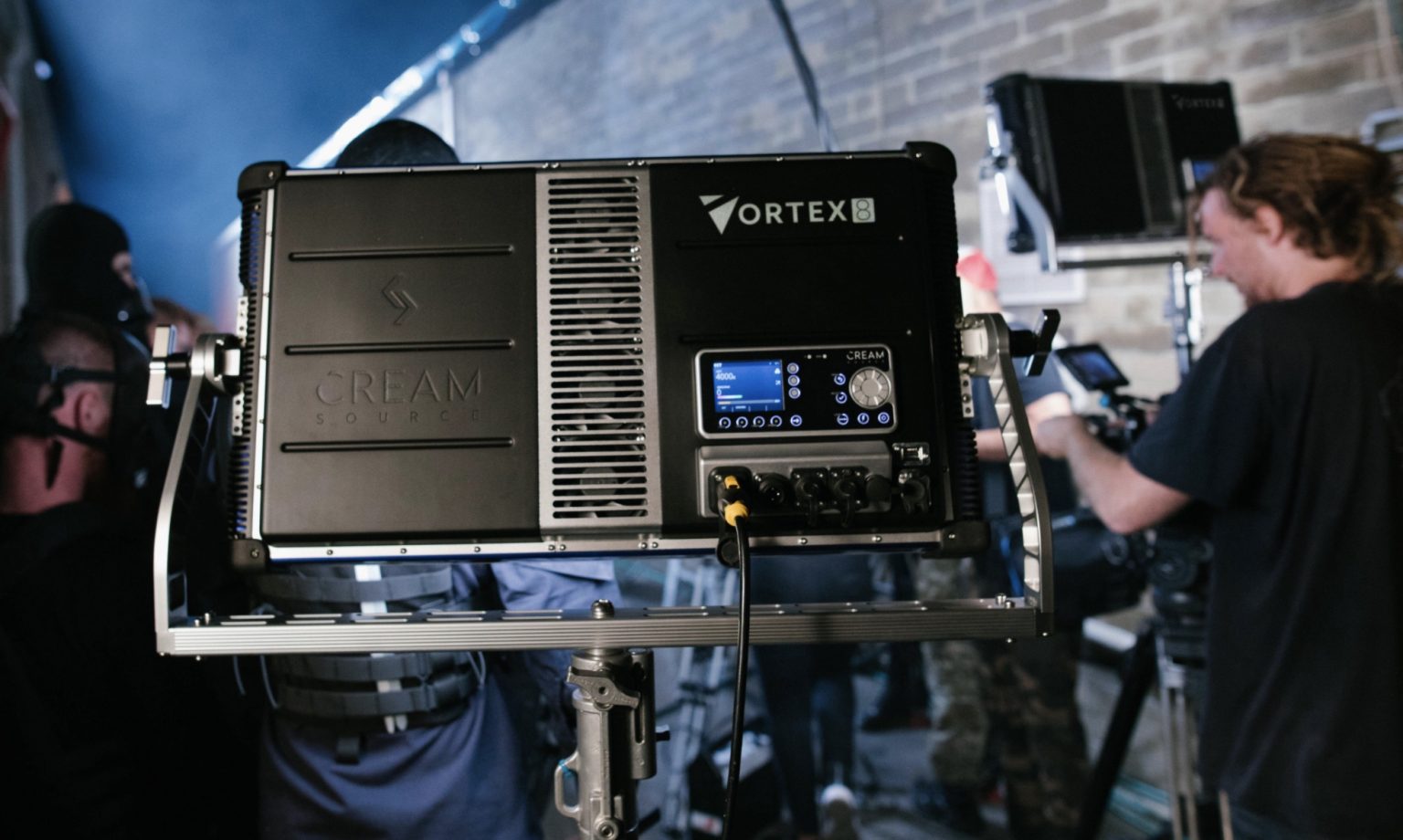 Creamsource Vortex8 RGBW 2x1 - Newsshooter