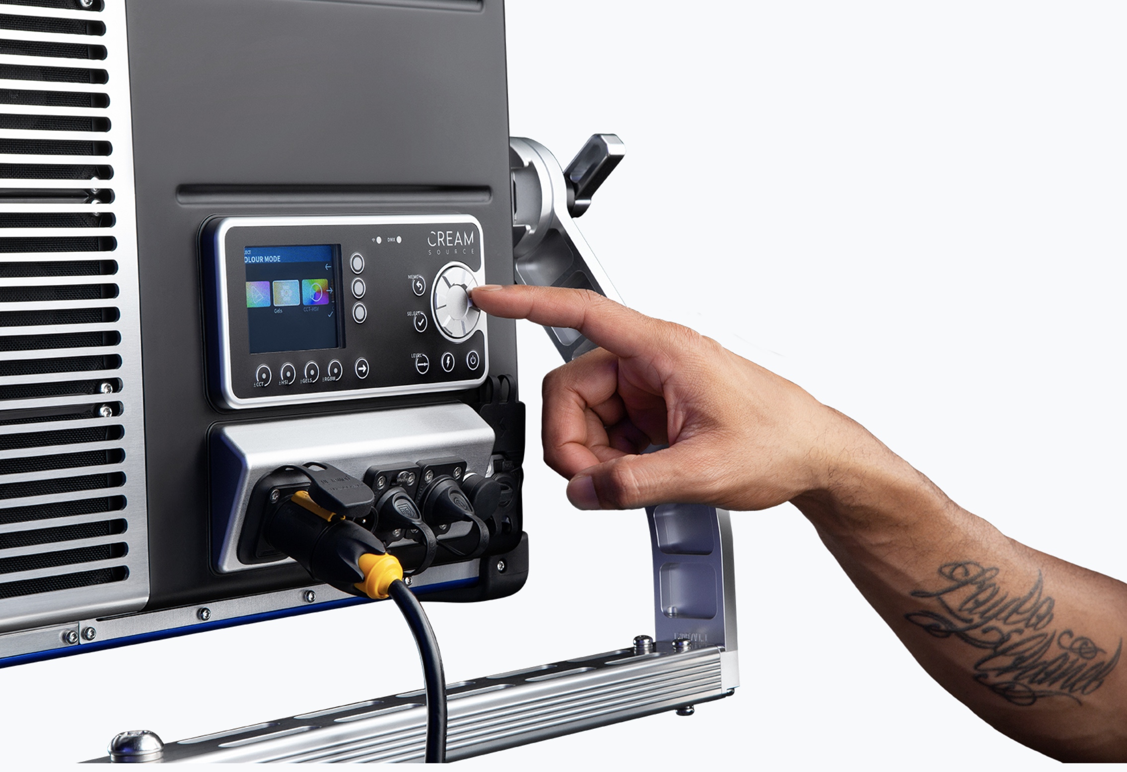 Creamsource Vortex8 RGBW 2x1 - Newsshooter