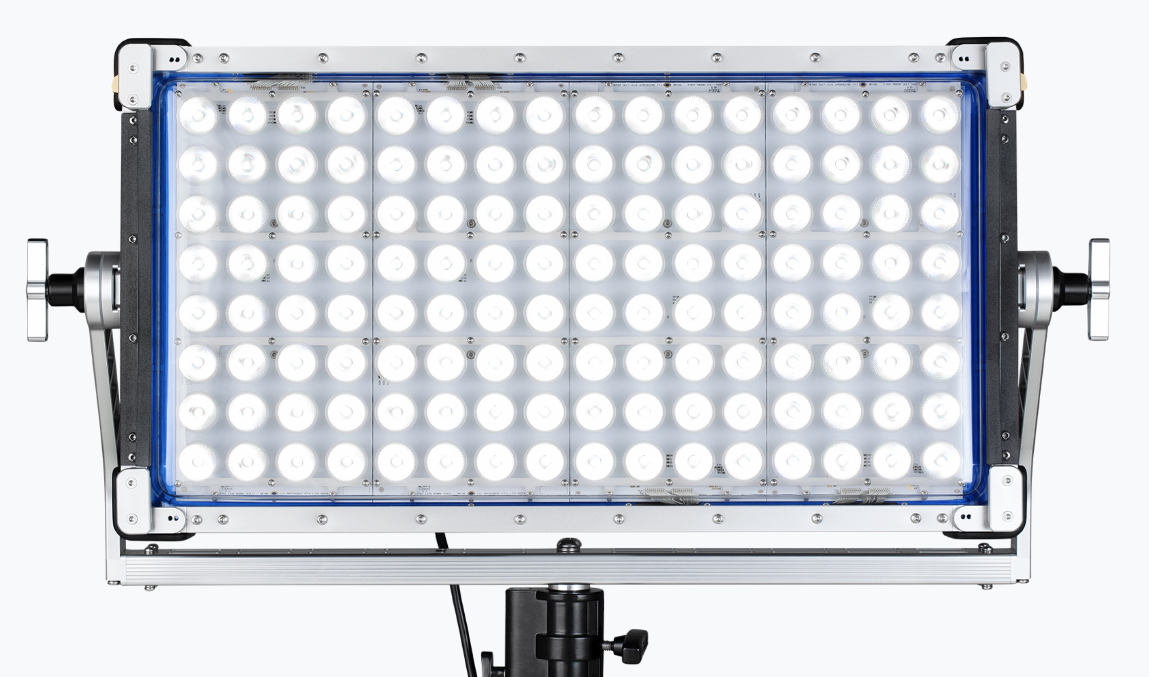 Creamsource Vortex8 RGBW 2x1 - Newsshooter