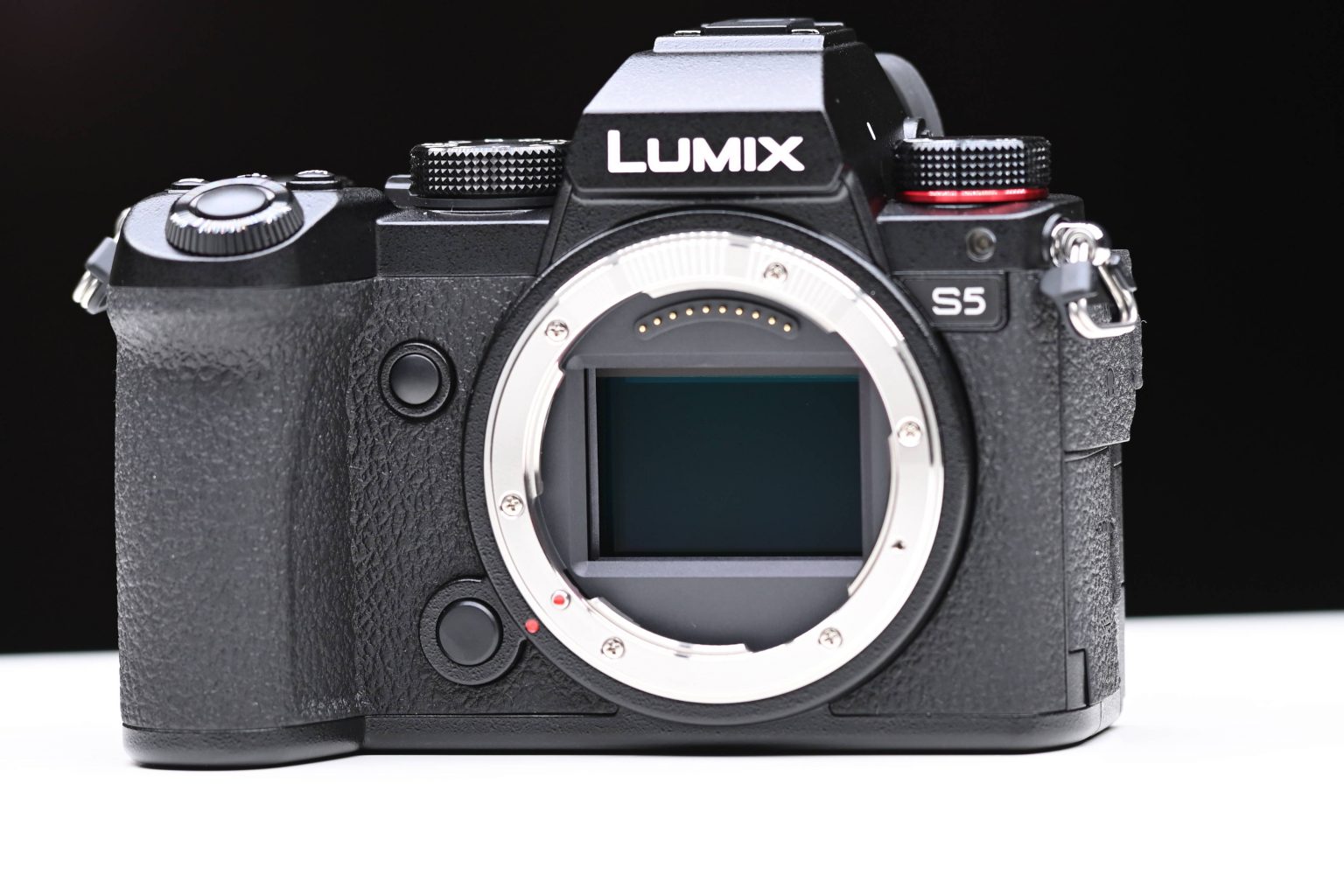 Panasonic Lumix S5 Review - Newsshooter