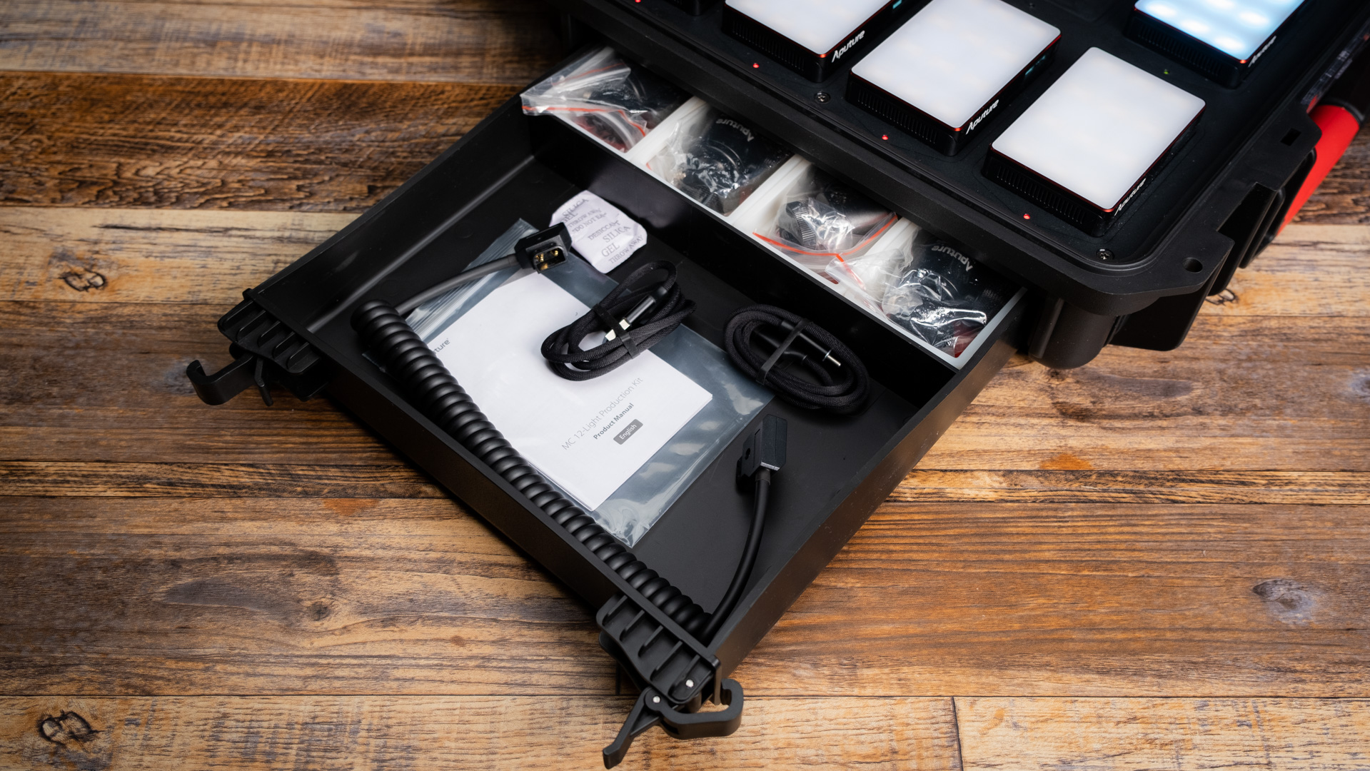 MC 12 drawer - Newsshooter