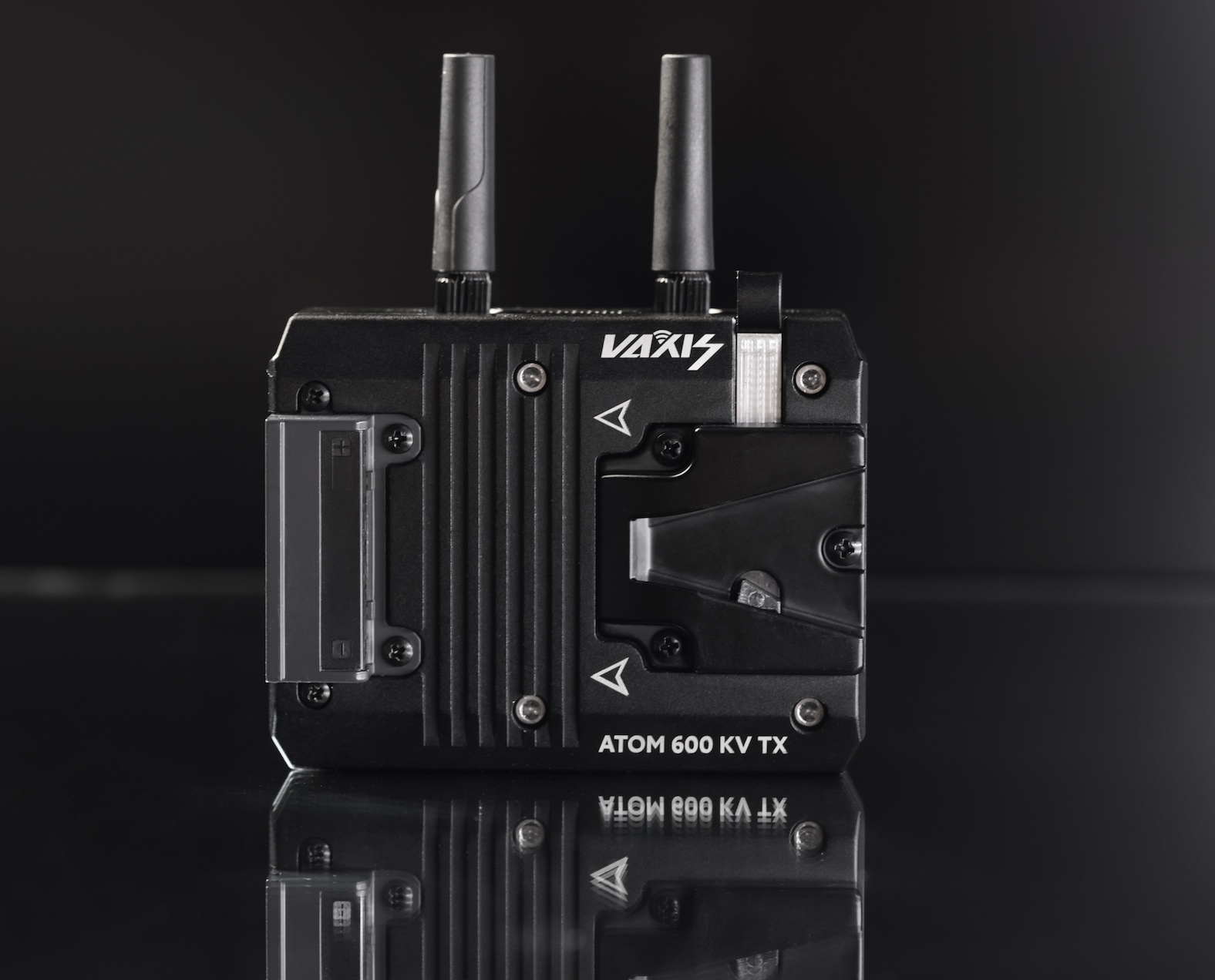 Vaxis ATOM 600 KV for the RED KOMODO - Newsshooter