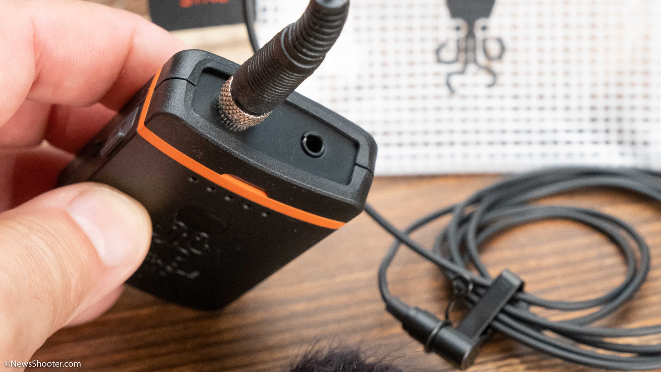 Track E headphone out - Newsshooter