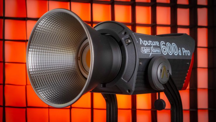 Aputure goes BRIGHT with the LS 600d Pro - Newsshooter