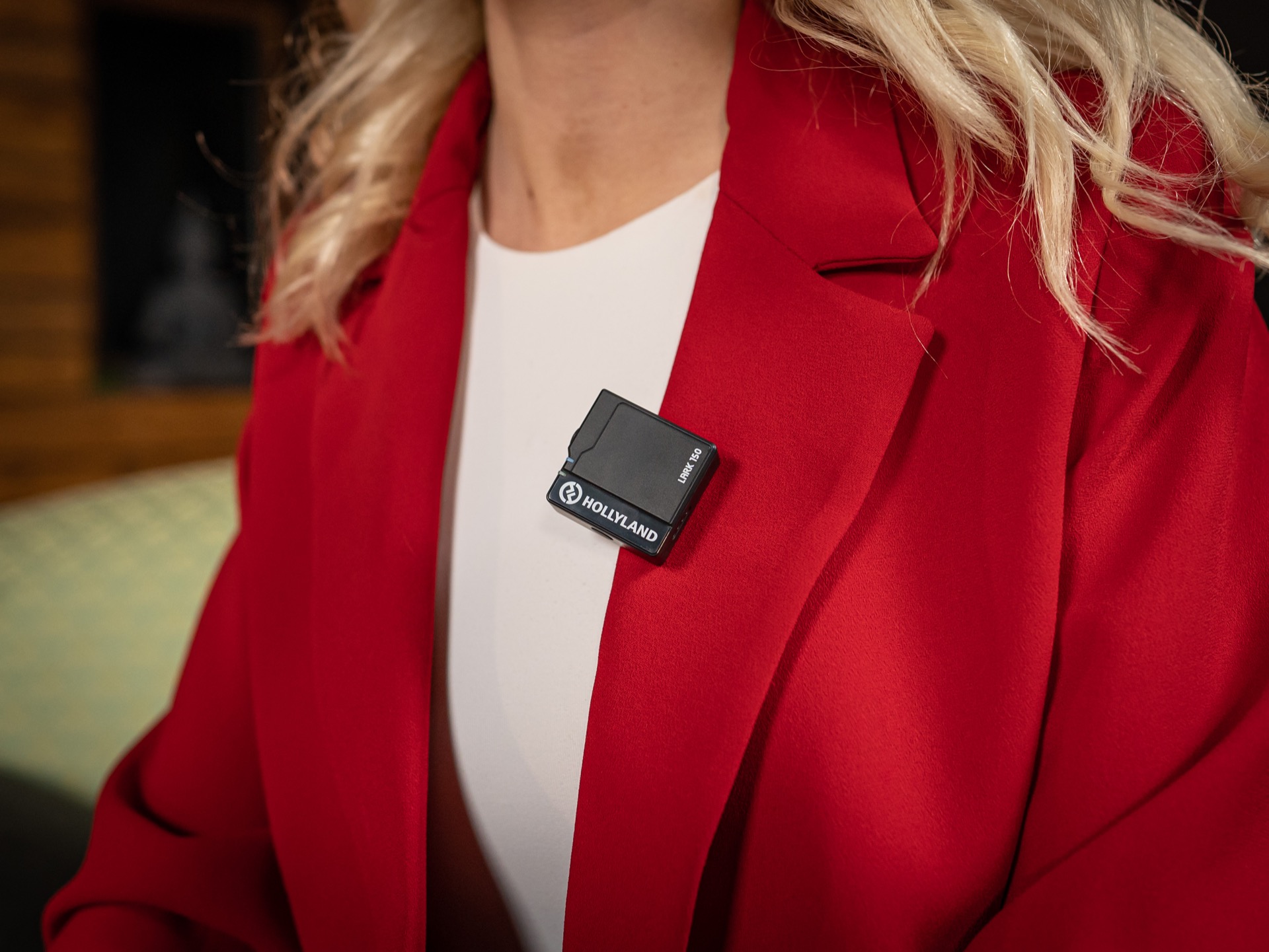 Hollyland LARK 150 Wireless Mic system - Newsshooter