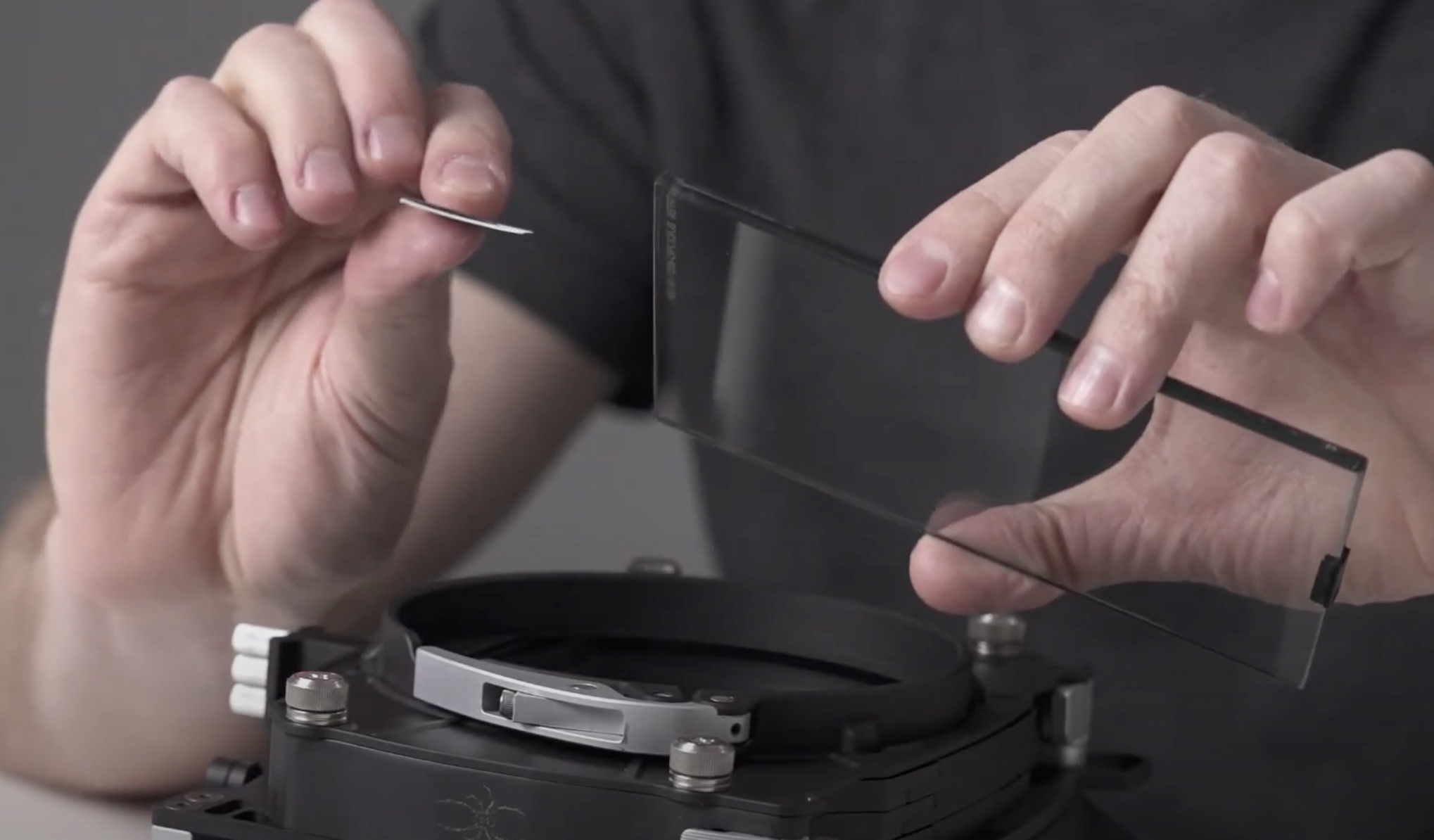 Light Widow FRS-Light Filter Reading Matte Box - Newsshooter