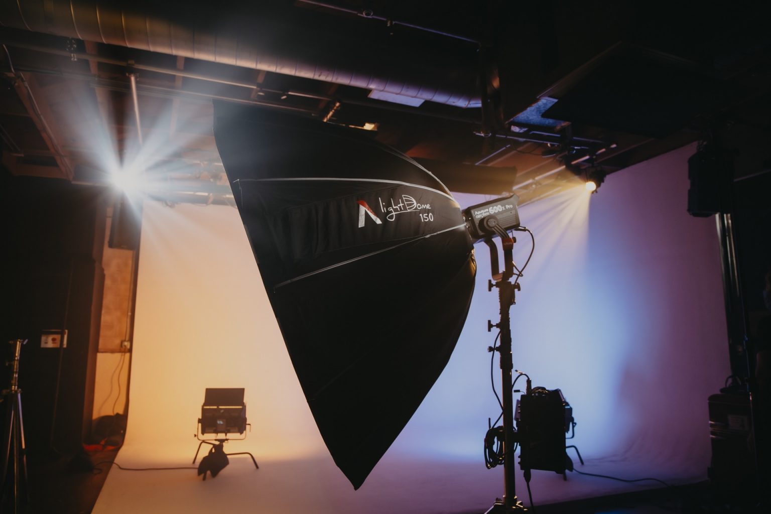 Aputure announces bi-color LS 600x Pro and 59" Light Dome 150 PLUS ...