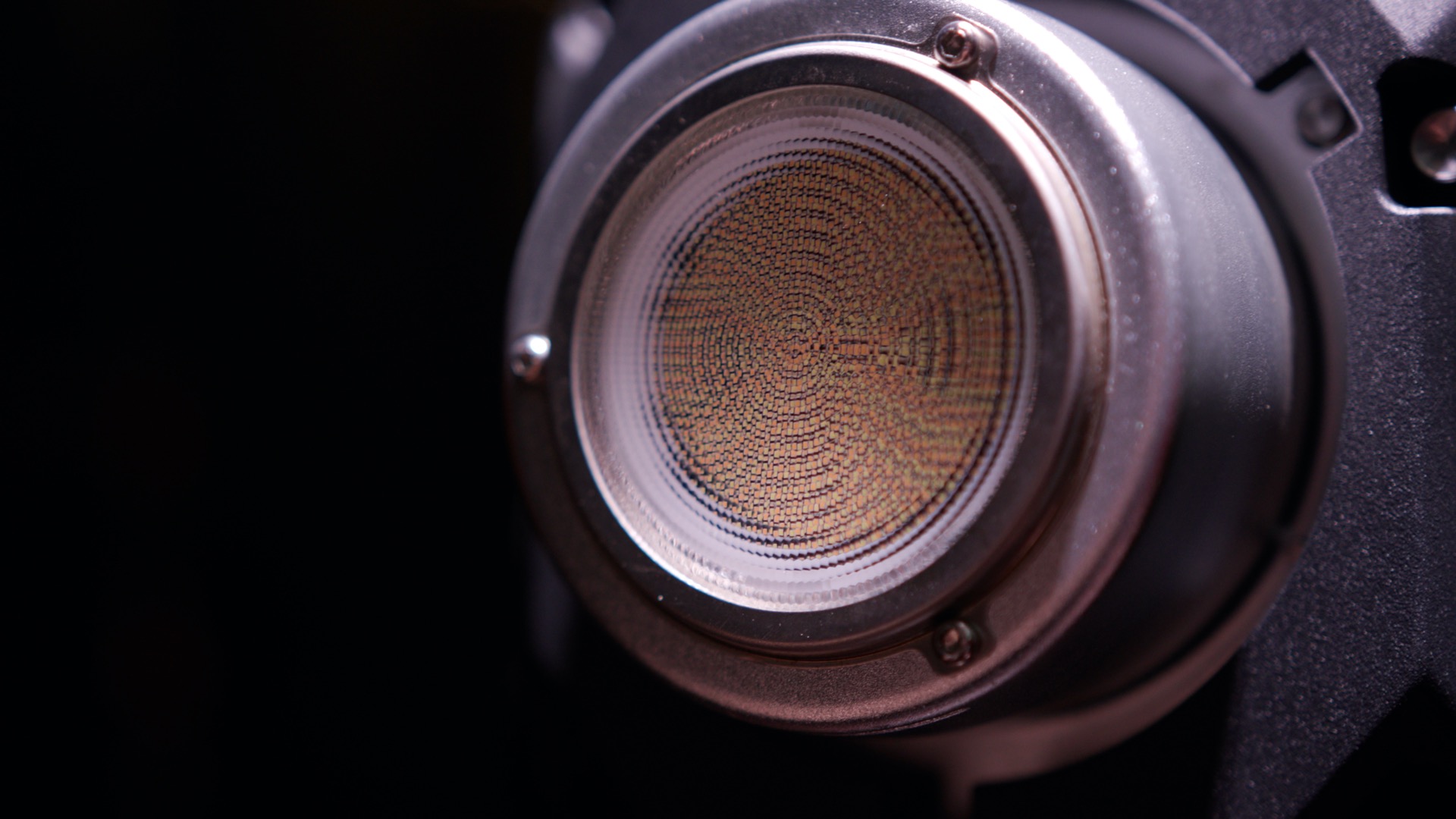 Aputure announces bi-color LS 600x Pro and 59" Light Dome 150 PLUS ...