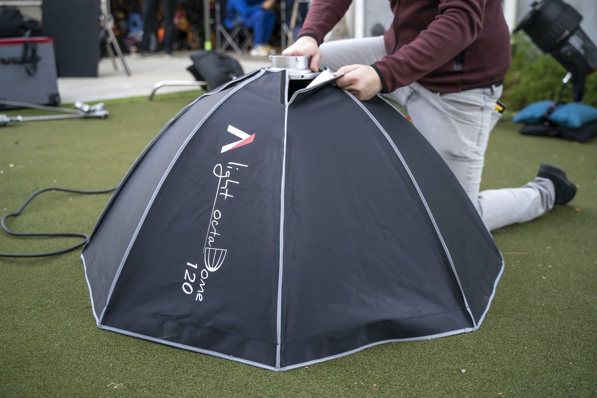 Aputure Light OctoDome 120 47.2in Bowens Mount Softbox - Newsshooter