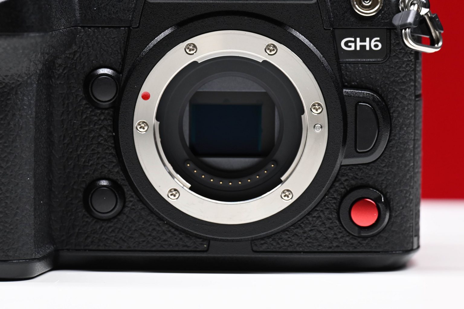 Panasonic GH6 Review & In-Depth User Guide - Newsshooter