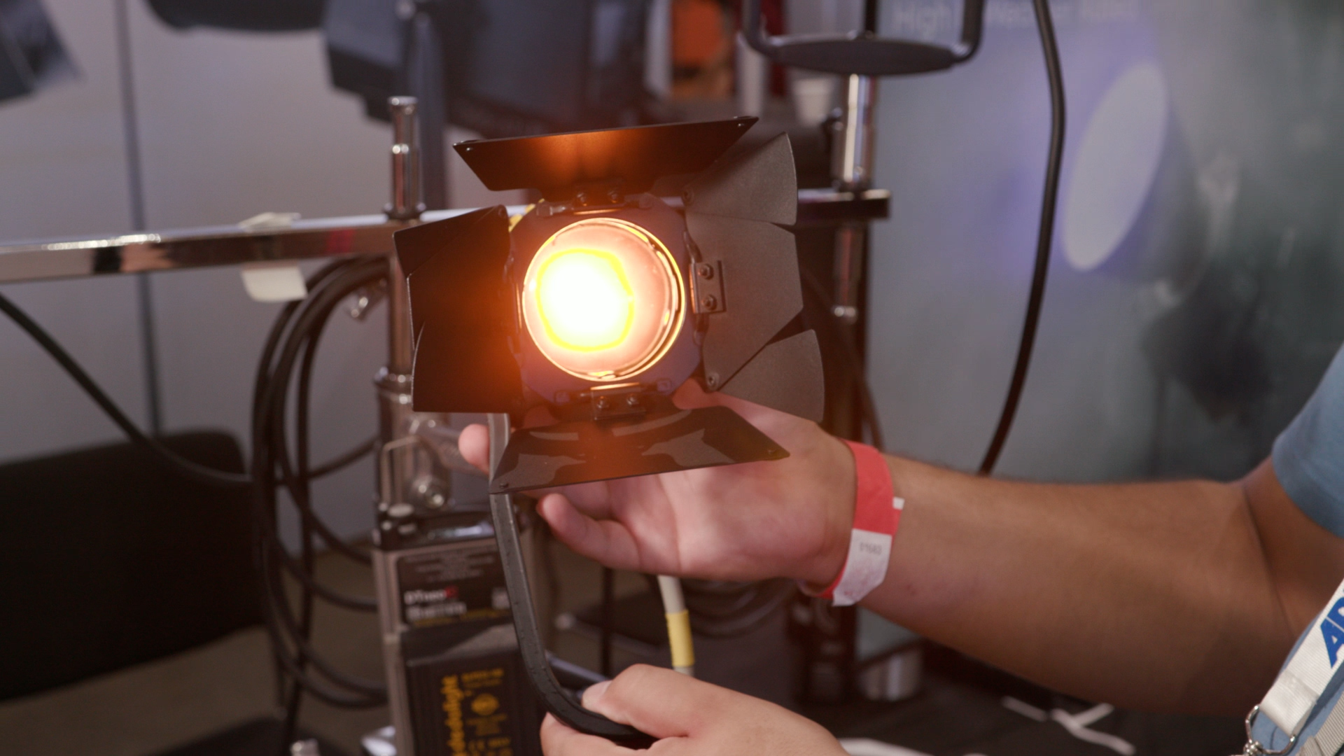 Dedolight NEO Color LED spotlight first look at Cine Gear 2022 ...