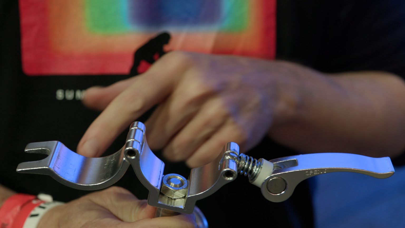 Sumolight SumoSnap rigging system - Newsshooter