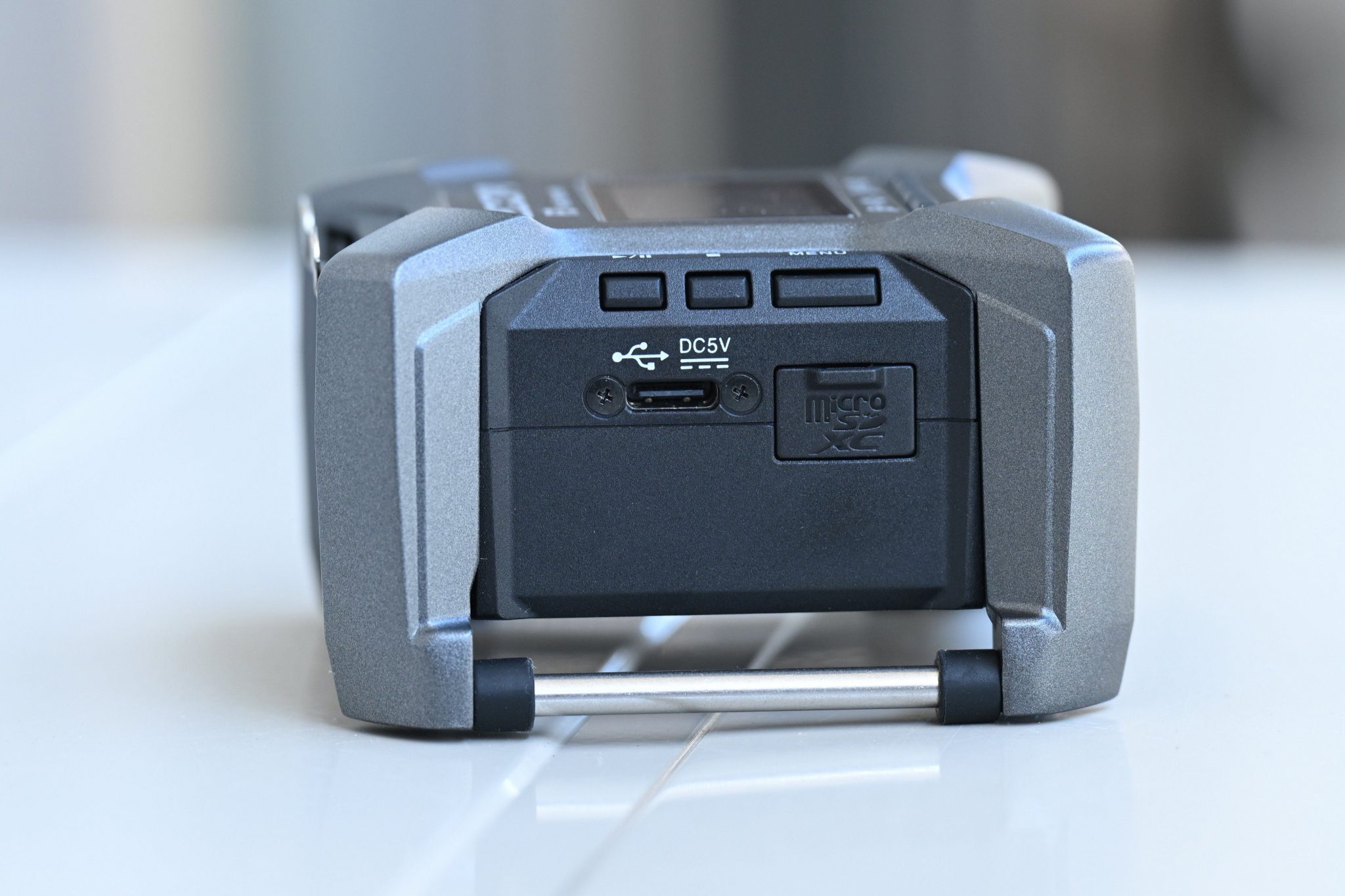 ZOOM F3 Review - Newsshooter