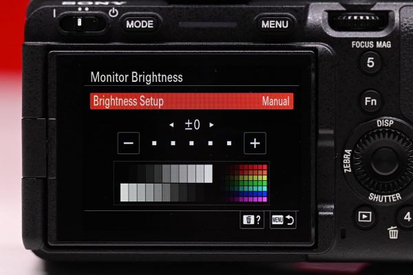 Sony FX30– the baby FX3 with an APS-C sensor - Newsshooter