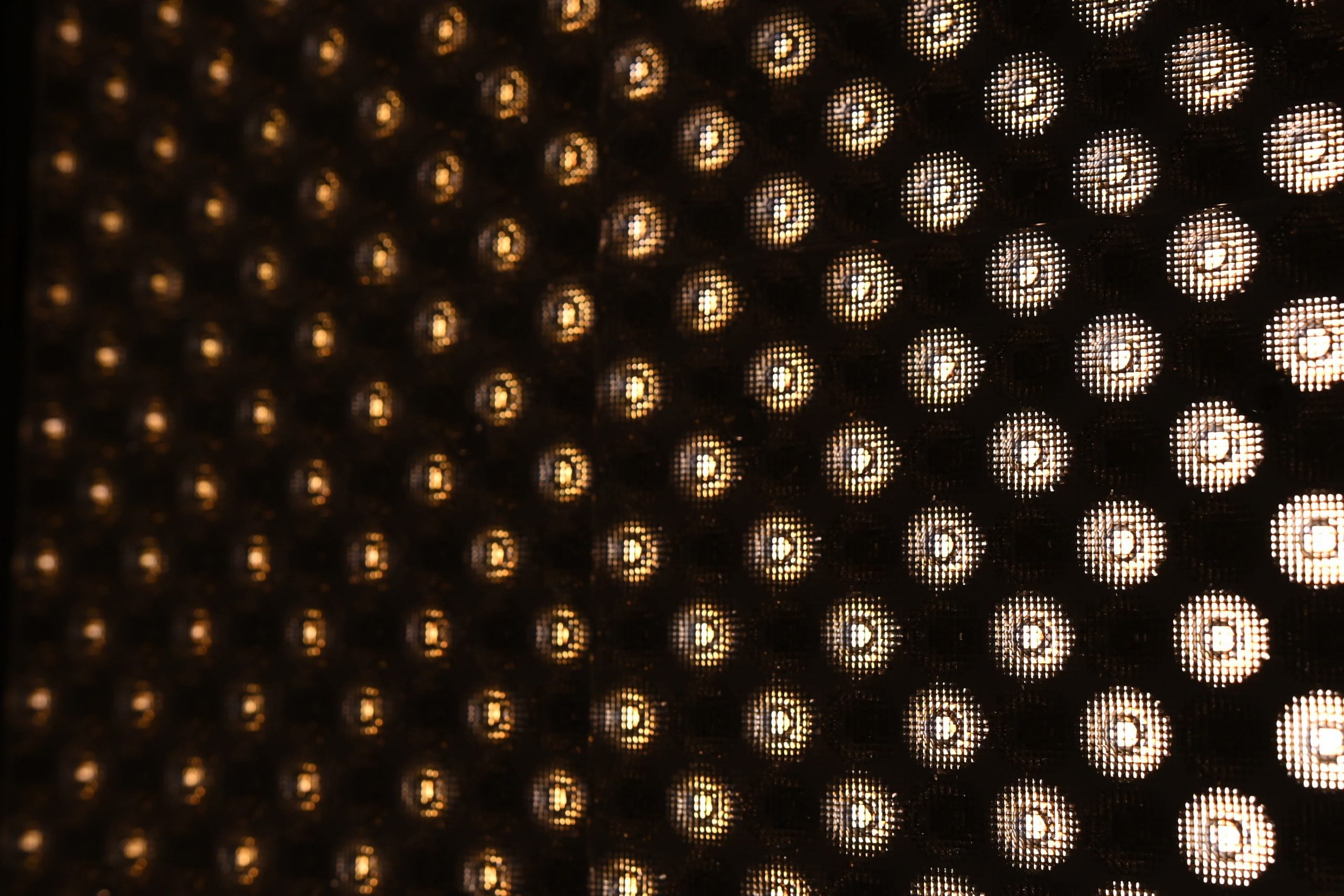 ZOLAR 1x1 LED Lights 138 09 - Newsshooter