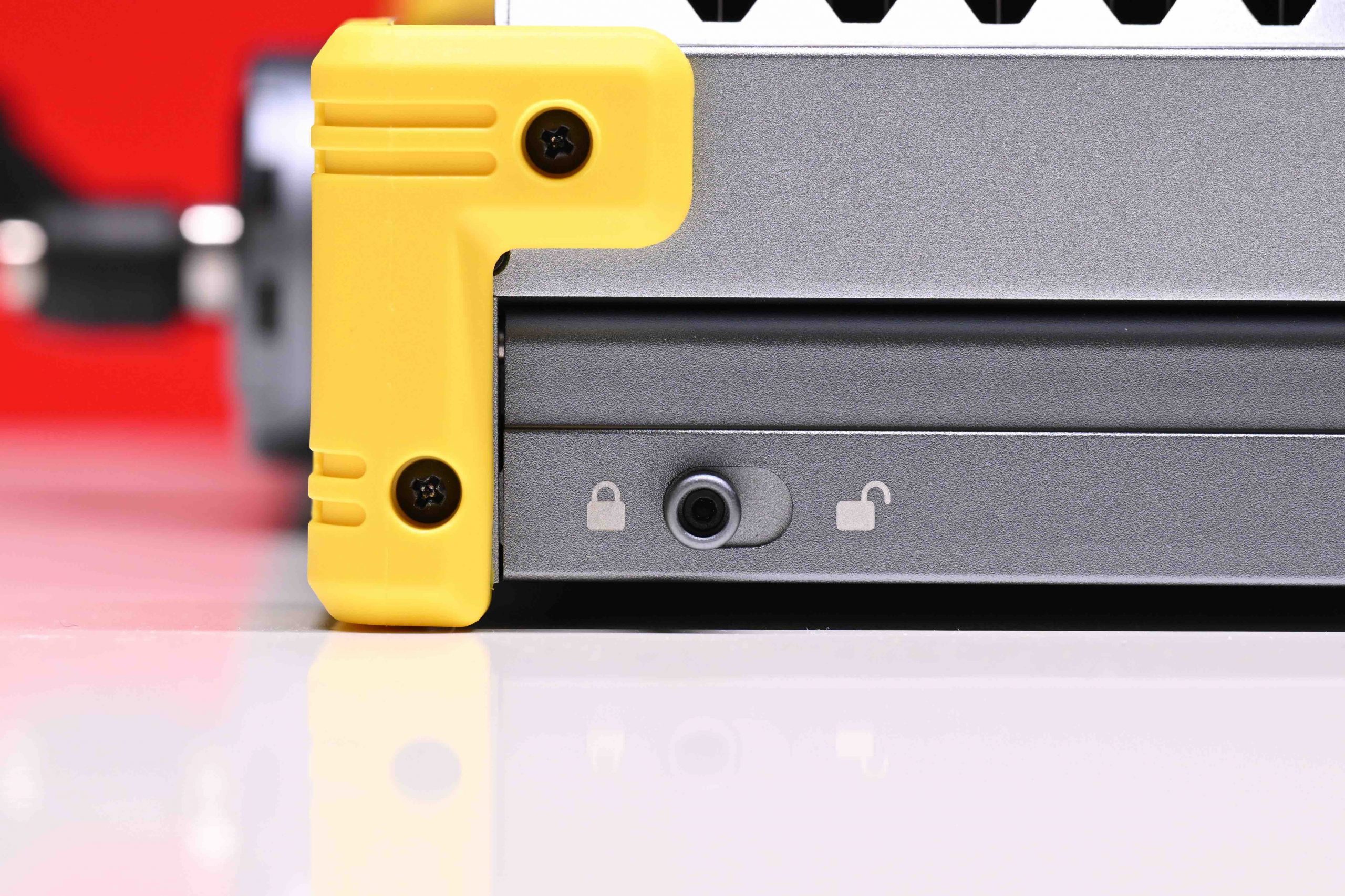 ZOLAR 1x1 LED Lights 48 - Newsshooter