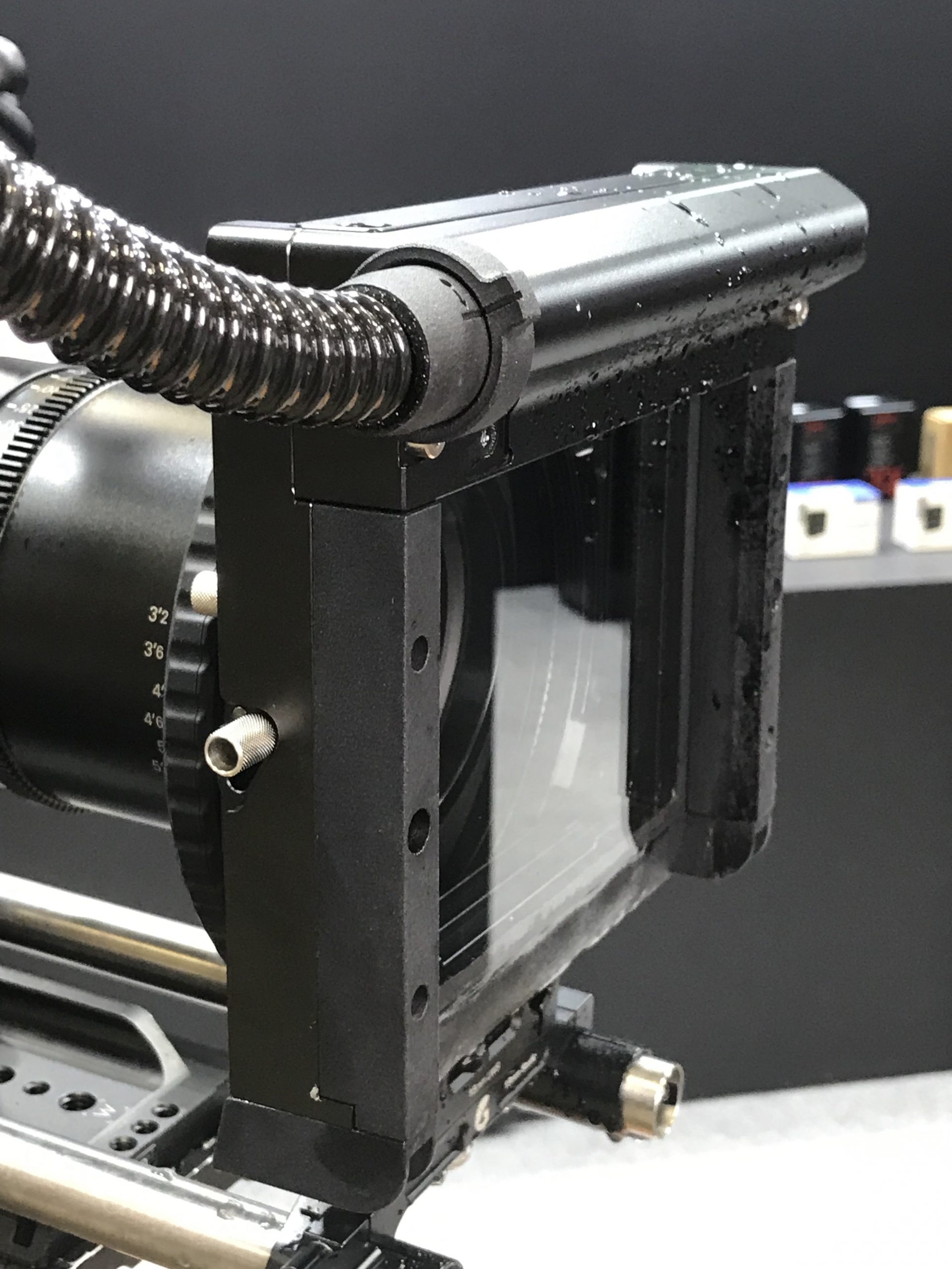 Movmax Hurricane Rain Deflector - Newsshooter