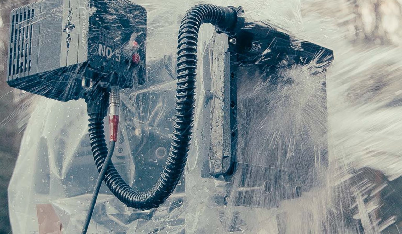 Movmax Hurricane Rain Deflector - Newsshooter